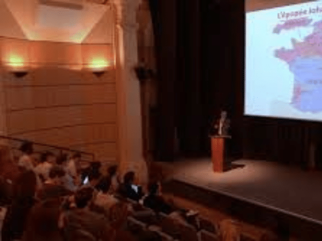 Les salles mises à disposition - Espace Bernanos